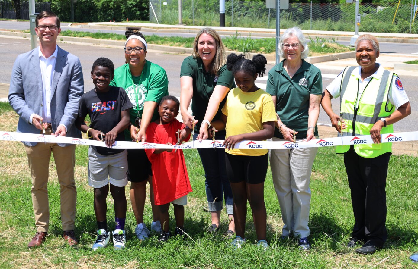 Signalized crosswalk opens for schoolchildren living at First Creek at ...